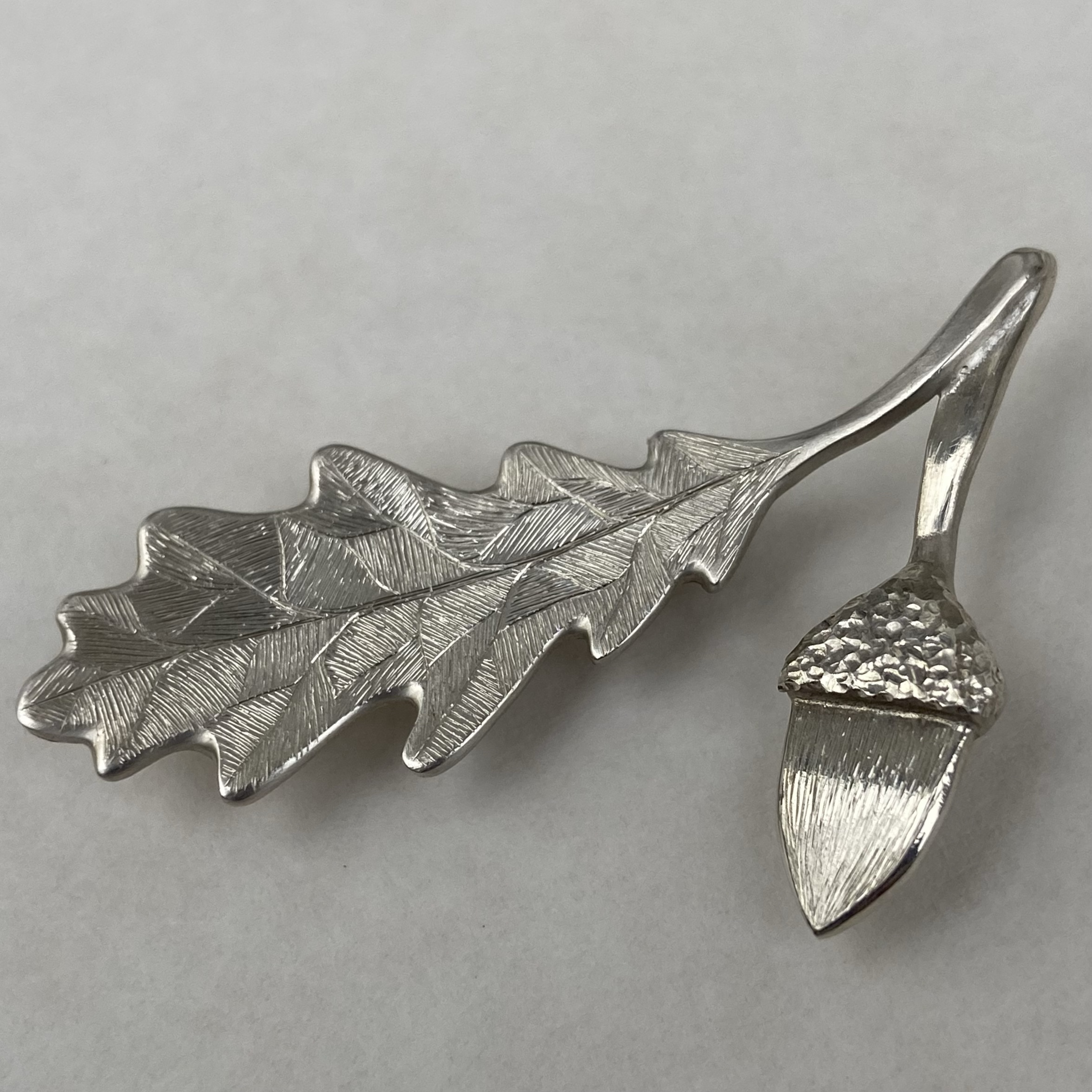 Brooches – Jenny Gartside Jewellery